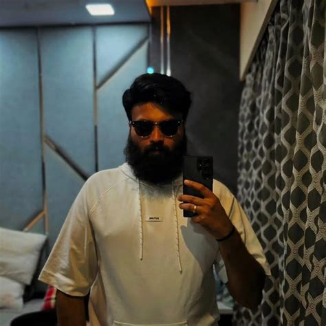 Shrikant Amrutkar (@beardboy_chika) • Threads, Say more