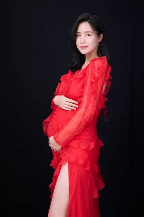 공현주 만삭화보 Star 김활란뮤제네프