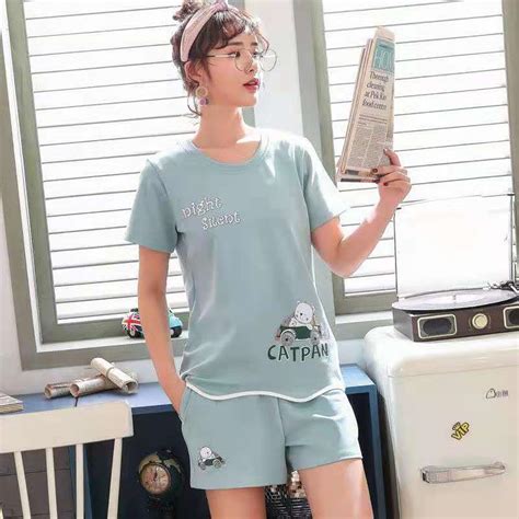 반팔 얇은 만화 프린트 귀여운 잠옷 세트 소녀 잠옷 Mujer 레저 홈웨어 여성 핫 세일 학생 잠옷 세트파자마 세트