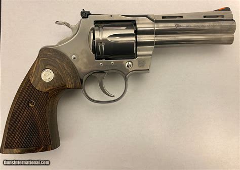 COLT PYTHON STAINLESS