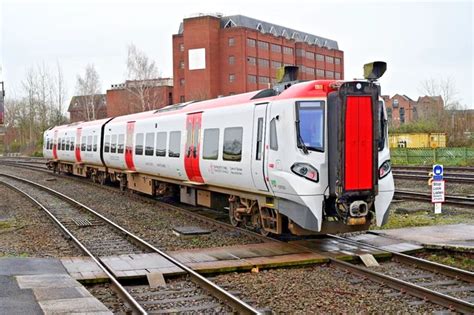 Class 197 No 197050 In Tfw At Chester 1 £100 Picclick Uk