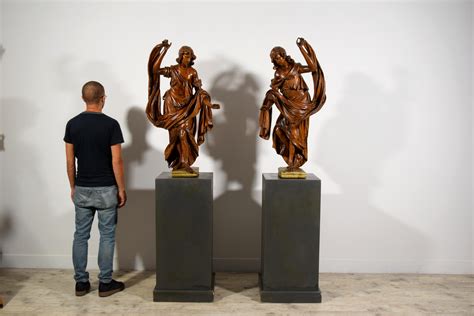 17th Century Pair Of Italian Baroque Walnut Sculptures For Sale At 1stdibs