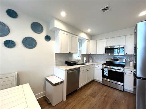 Hen B 1 Wood Agency Homes