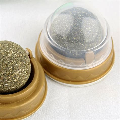 Catnip Balls Cat Treats Rotary Molar Teeth Cleaning Zambeel