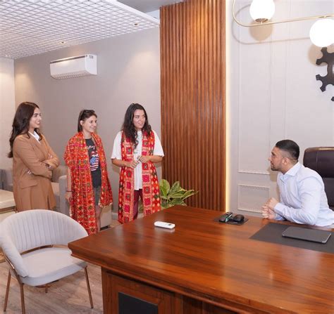 Welcoming Our Romanian Interns With Engaging Conversations🇷🇴🌟ready To Embark On A Journey Of