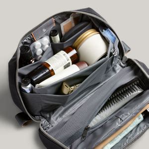Bellroy Toiletry Kit Plus Versatile Travel Organizer