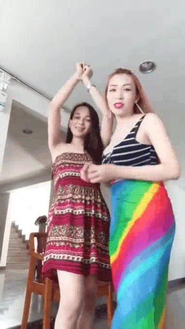 Friend Pulls Her Dress Off Fully Naked ENF ThisVid