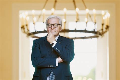 Манайд өнөөдөр ирэх Германы Ерөнхийлөгч Ф Штайнмайер гэж хэн бэ