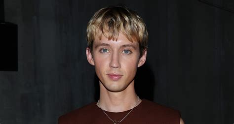 Troye Sivan Responds To Backlash Over Lack Of Body Diversity In ‘rush