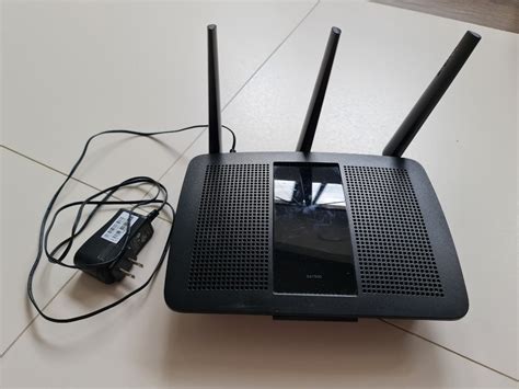 Linksys Ea7500v2 Computers And Tech Parts And Accessories Networking On Carousell