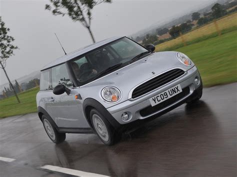 Mini Hatch First Hatchback 2010 Review Autotrader