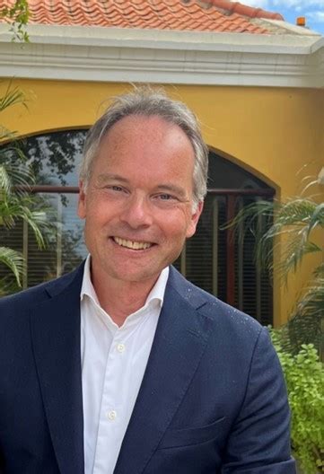 E Ta Bai Sint Maarten Hues Joost Veerman Ta Bandoná Boneiru Extra