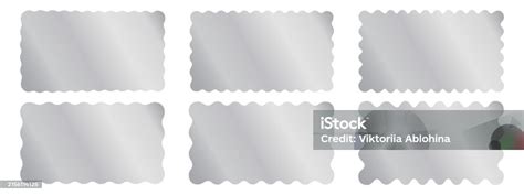 물결 모양의 테두리가 있는 은색 직사각형 스티커 세트입니다 빛나는 라벨 배지 가격표 쿠폰 또는 우표는 흰색 배경에 고립 된 직사각형 모양을 구부립니다 벡터 현실적인 그림