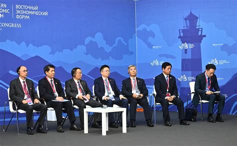 Встреча с Заместителем Председателя КНР Хань Чжэном • Президент России