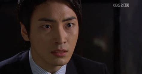 적도의 남자 이준혁 이원종 원망 아버지가 내 인생 망쳤어