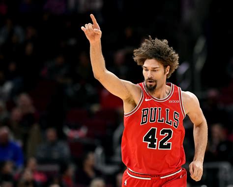 Milwaukee Bucks Prepare For Robin Lopez To Let It Fly From Deep
