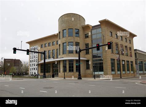 Exterior Of Worcester Public Library Main Branch With Street Lights