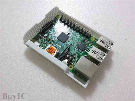 樹莓派 Raspberry Pi 2 B Pi 3 白色 塑膠機構 三片式 0435400009 Buyic 電子零件，電子材料 採購網