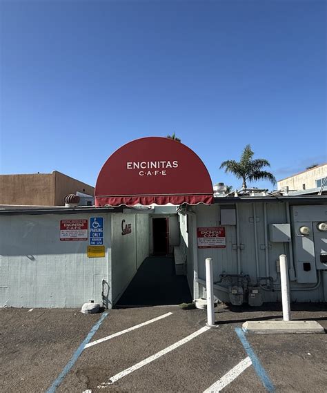 Encinitas Cafe Henrys Take