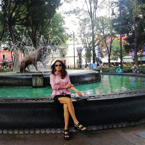 Elpidia Carrillos Feet