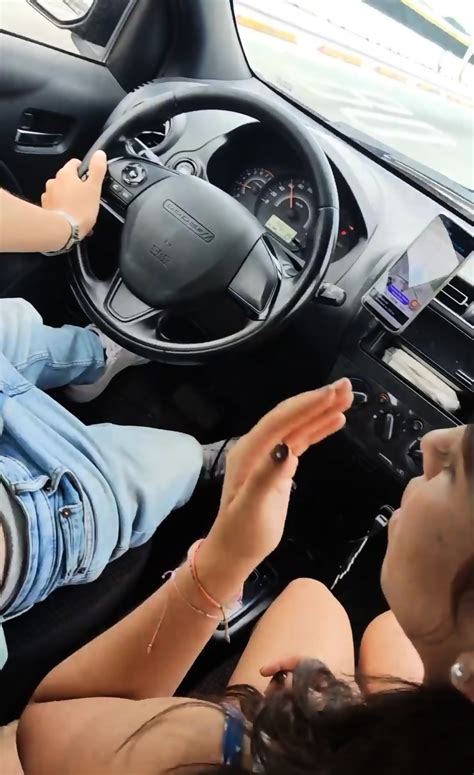 Pagando El Viaje Al Uber Eporner