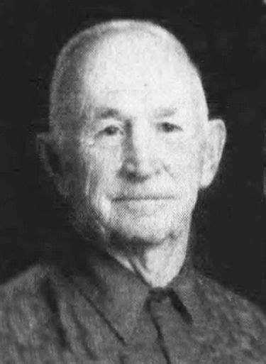 Christian Joseph “christie” Mager 1920 2000 Monumento Find A Grave