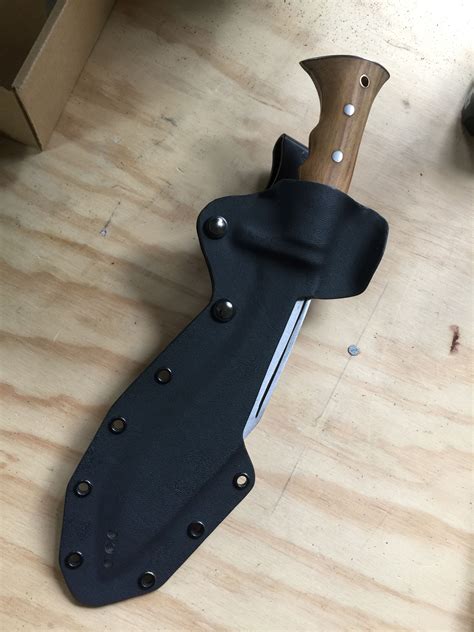 Custom kydex sheath for client's kukri. | Kydex, Kydex sheath, Kydex ...