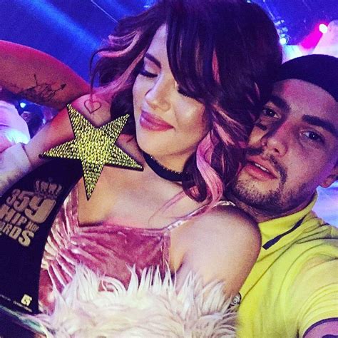 Факти За Дарина Йотова