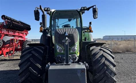 Fendt 724 Vario Stock No U049012 Tractors For Sale With 2631 Hrs