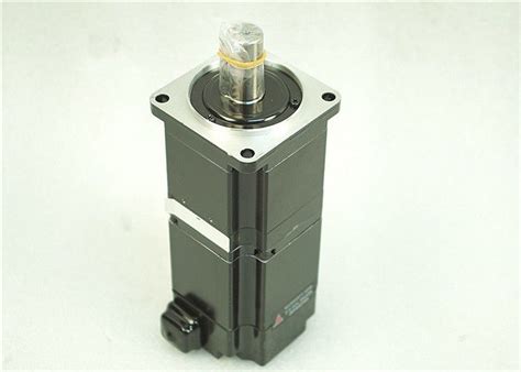 Sgmas 02aca4c Ac Industrial Servo Motor Yaskawa 200w 200v 17 Bit Absolute Encoder