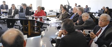 Comité Nacional De Cafeteros Aplazó La Fecha Para Definir Terna De Candidatos A Gerente General