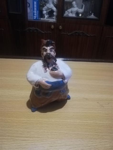 Статуэтка з фарфору козак — ціна 250 грн у каталозі Статуетки Купити товари для дому та побуту