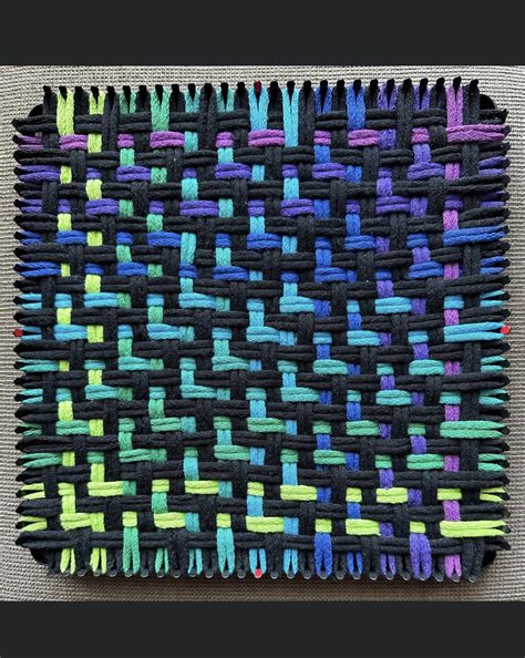 15 Stunning Color Combinations Plaid Patterns Pin Loom Weaving Weaving Loom Pattern Peg Loom 15 Stunning Color Combinations Plaid Patterns Pin Loom Weaving Weaving Loom Pattern Peg Loom