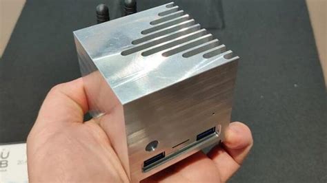 The Worlds Smallest Desktop Computer Has Been Released For Sale Shiftdeletenet Global