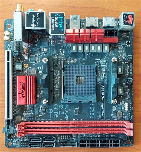 ASRock Fatal1ty AB350 Gaming ITX ac Socket AM4 Mini ITX matična