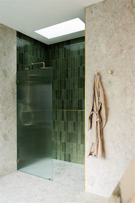 Glossy Green Tiled Shower Bathroom Interior Design Bathroom Tile