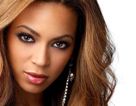BZZZ Pop Singer Beyonce Knowles Topless Fappening Sauce