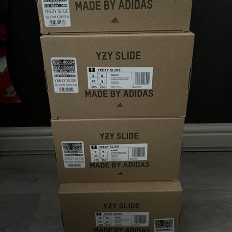 Yeezy Men S Slides Depop