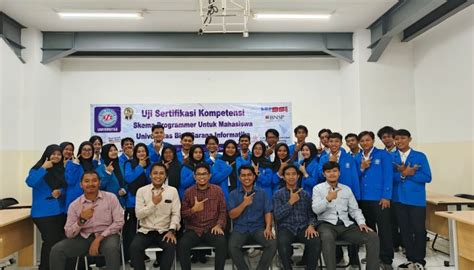 Ubsi Karawang Siapkan Lulusan Terampil Dengan Sertifikasi Kompetensi