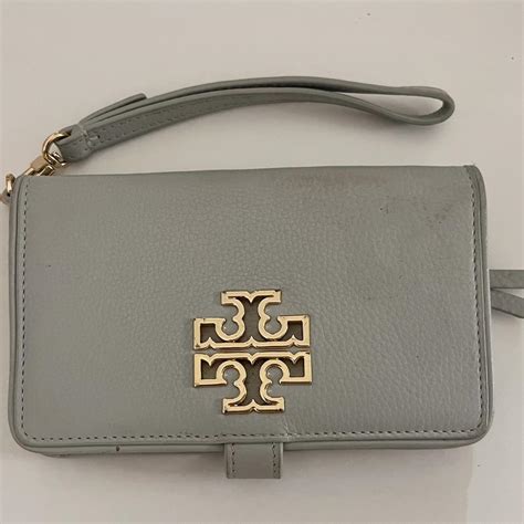 Tory Burch Wallet Fits Standard Sized Iphone Inside Depop