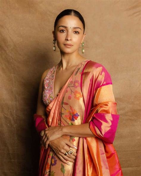Alia Bhatts Floral Saree Moments A Blend Of Tradition Elegance