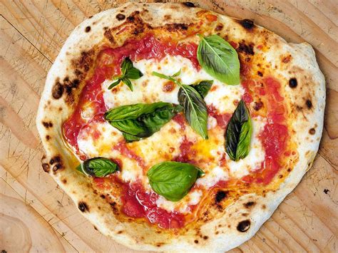 Dantes Pizza Margherita Kö