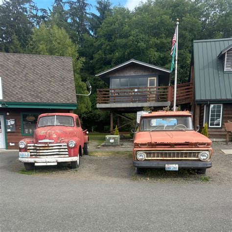 Bellas Truck From Twilight In Forks Wa 8 Photos