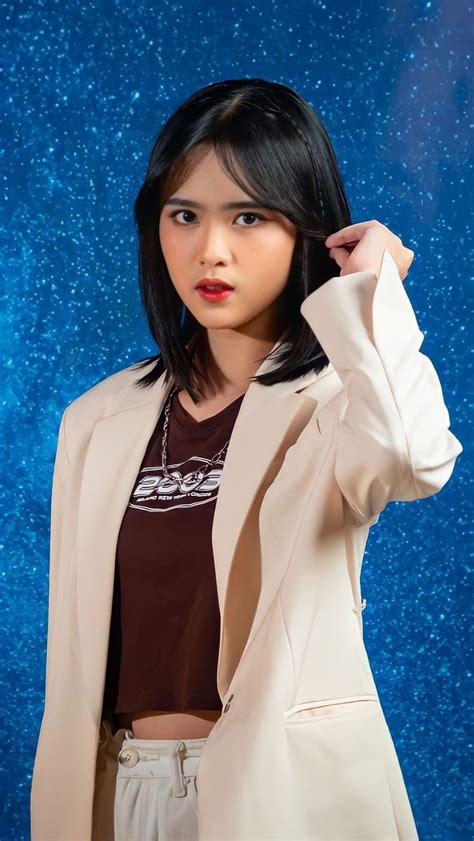 Adel Jkt Wajah Gadis Orang Cantik Perempuan