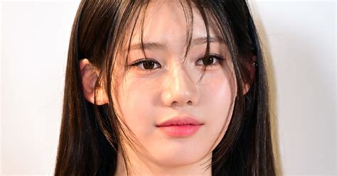 베이비몬스터 로라 상큼 하트[포토엔hd]