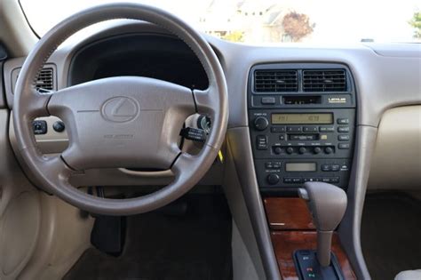 No Reserve 28k Mile 1999 Lexus Es300 For Sale On Bat Auctions Sold For 15 050 On October 10