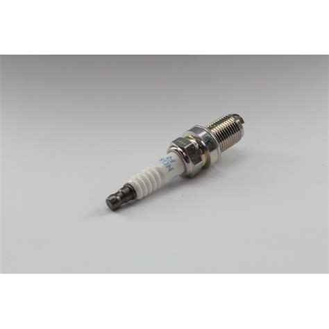 NGK BCPR6ES SPARK PLUG - WORLD LEADER IN SPARK PLUG TECHNOLOGY x1