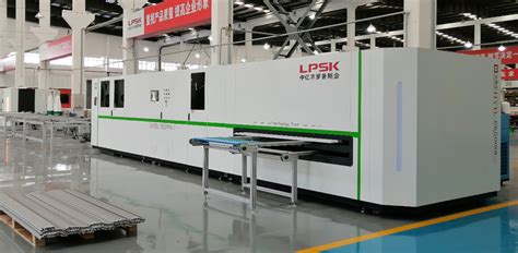 深圳光伏边框厂家 铝边框深加工 太阳能边框全自动生产线 泓意宝