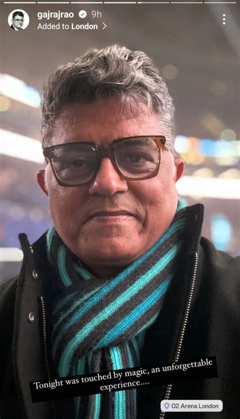 Diljit Dosanjh Bows Before Gajraj Rao Actor Kisses The Singer S Hand At His London Concert