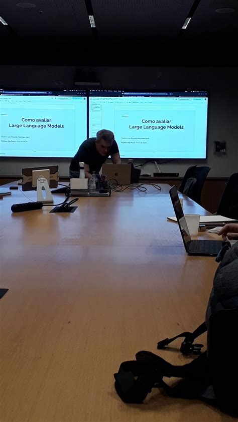 Pydata Llm Rag Python Llmops Pedro Almeida